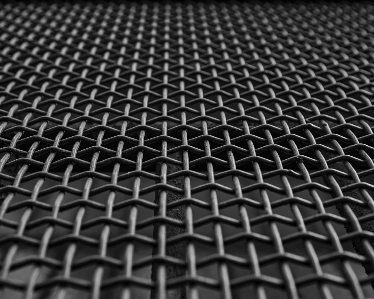 Steel Bar Grating in Industrial Environments - Intsel Steel/Bushwick Metals