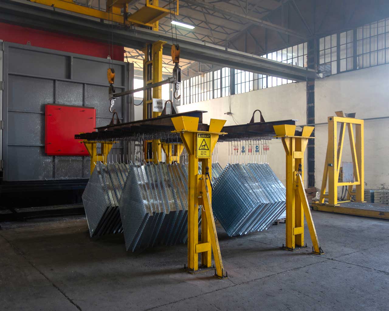 Hot-Dip Galvanized Steel & Corrosion Protection - Intsel Steel/Bushwick ...